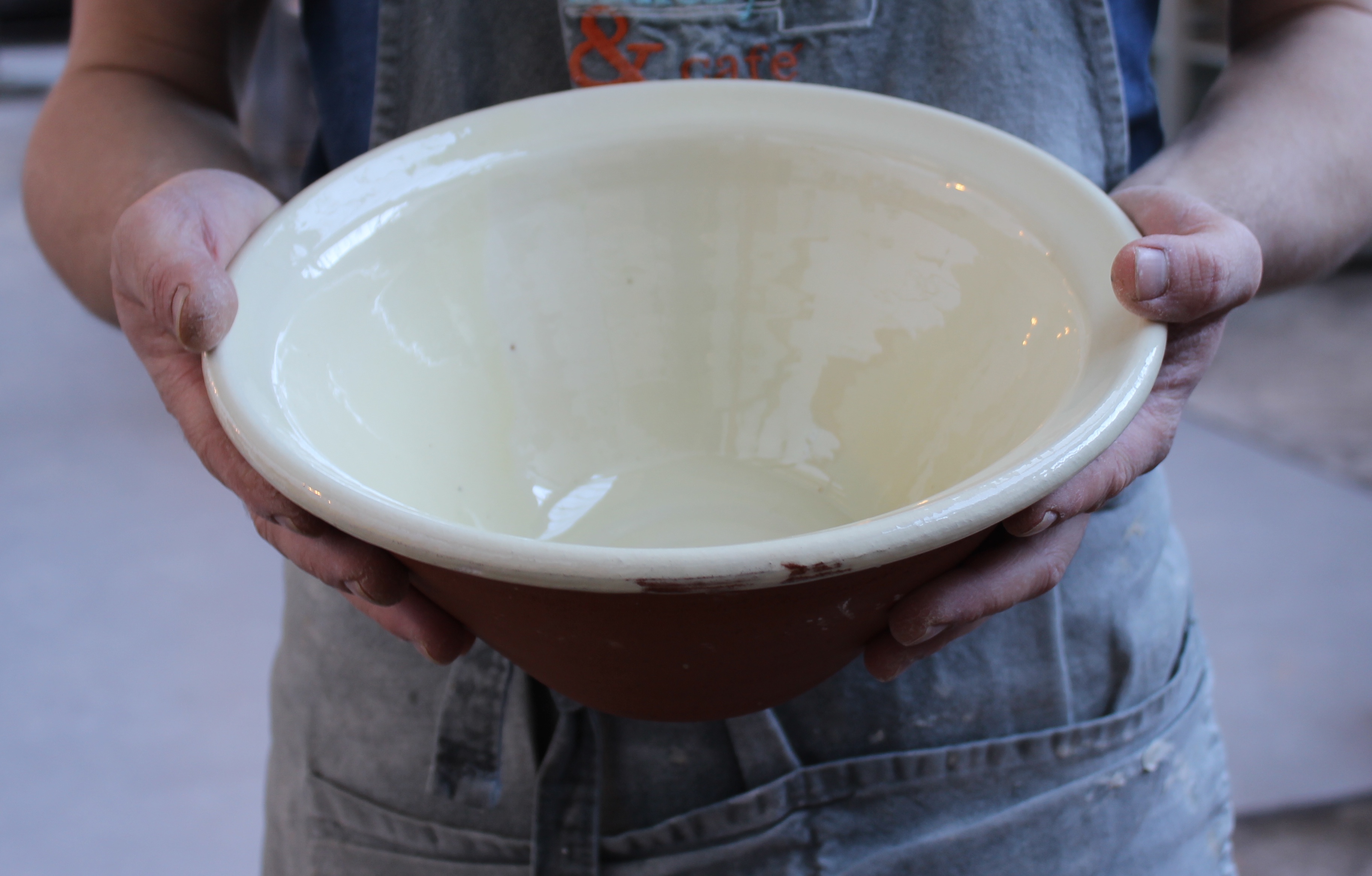 Hands and bowls – Brakspear Ceramics